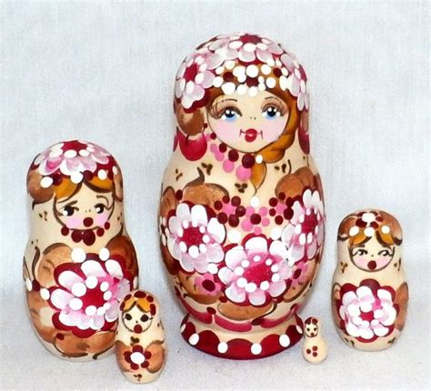 Vera In Pink Dress Small 5 Set Babushka Matryoshka Nesting Doll