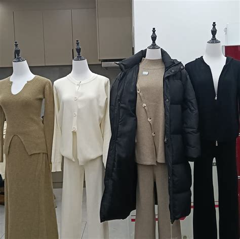 Инюү Бүх төрлийн бараа бөөний үнээр