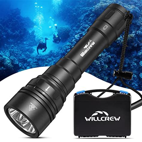 I Tested The Top Scuba Diving Flashlights And Here S My Pick For The Best One