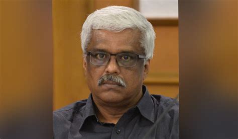 Ed Arrests Kerala Former Principal Secretary M Sivasankar In Life