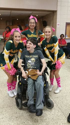 Gonzales Middle School Cheerleaders Provide Entertainment At Coea Pep