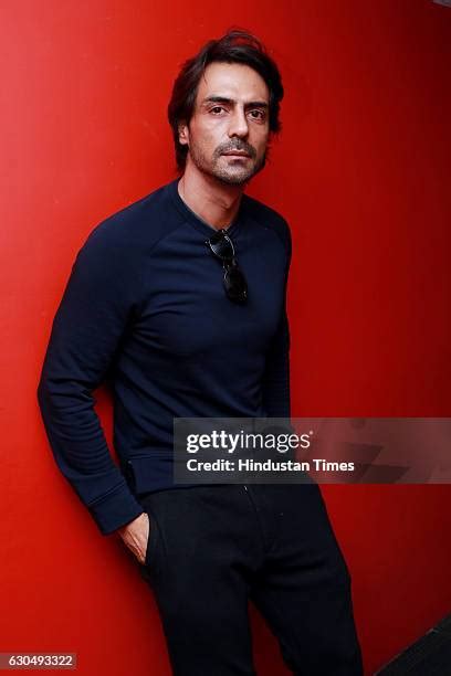 Profile Shoot Of Bollywood Actor Arjun Rampal Photos And Premium High