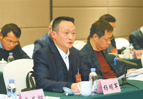 建言献策谋发展 同心合力谱新篇省政协十三届二次会议掠影四川在线