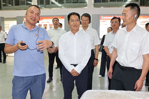 张文旺调研数字经济发展工作——着力培塑数字经济新优势 全面赋能楚雄高质量发展 楚雄市人民政府