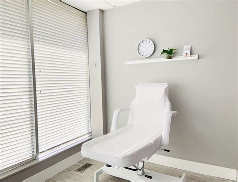 About Us Na Hemorrhoids Centre