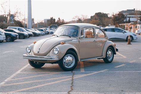 12 Parking Lot Safety Tips Every Driver Should Know