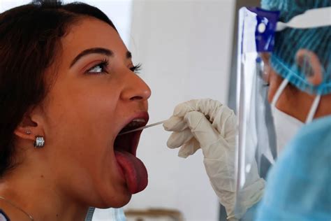 Pandemia Hay nuevos síntomas del COVID 19 aquí te los decimos
