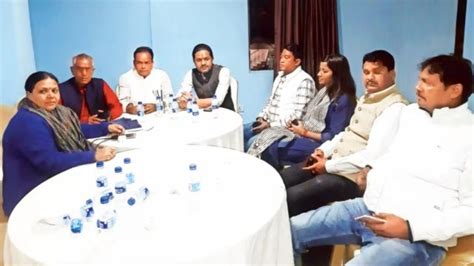 Crisis Over The New Government Of Jharkhand Congress MLA Angry Leaves