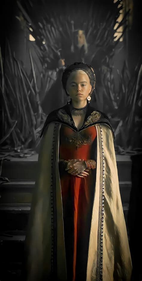 Rhaenyra Targaryen wallpaper House of the dragon em 2022 Dragões