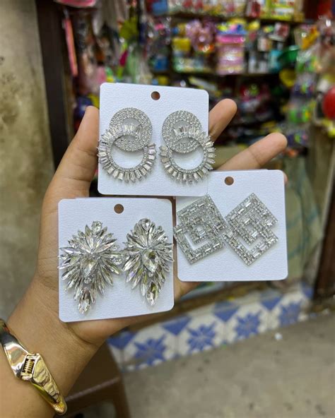Loveness Accessories Loveness Accessories Hua Tunafanya Hatujaribu🔥