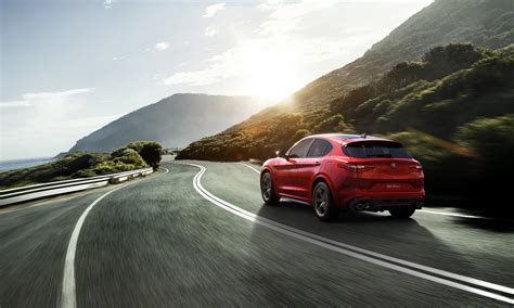 Alfa Romeo Just Unleashed An Suv And Its A 505 Hp 177 Mph Screamer