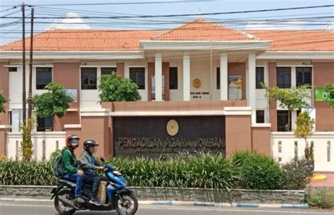 Ironis Sepanjang Ada Ratusan Remaja Nikah Dini Di Jombang LambeTurah Official Website