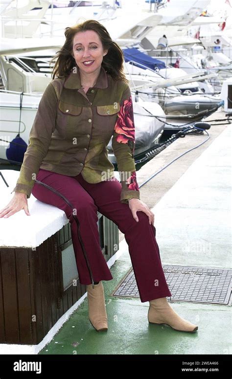 Fotoshooting Mit Sängerin Henriette Strobel In Den 80er Jahren