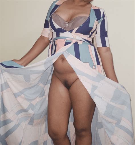 No Knickers Pussy Flash Pics Public Nudity And Flashing Flashingjungle Com