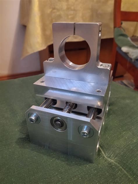 help identifying the machine r diycnc