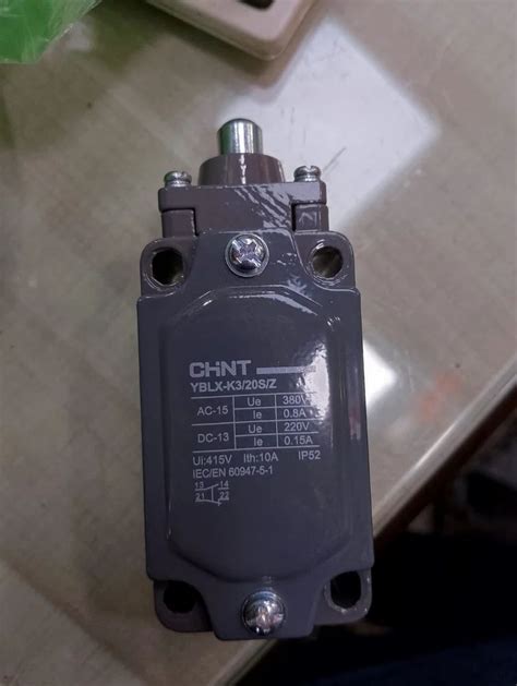 Chint Limit Switch 240 Vac At ₹ 225 Piece In Kolkata Id 2853463478873