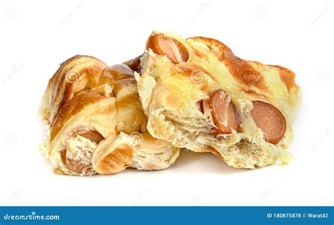 Rouleaux De Saucisse Isolée Sur Le Fond Blanc Photo Stock Image Of