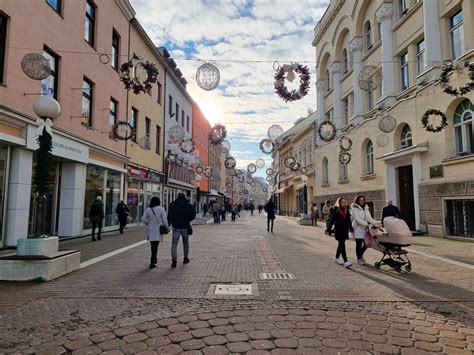 BiH IMA 3 3 MILIONA LJUDI Koliko Je Svaki Grad U Srpskoj Izgubio