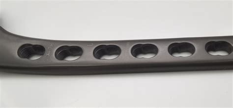 High Quality Pure Titanium Orthopedic Implants Multi Axial Proximal