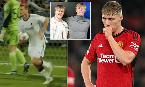 Rasmus Hojlunds Younger Brother Emil Scores Against Manchester United For Copenhagen Just Hours