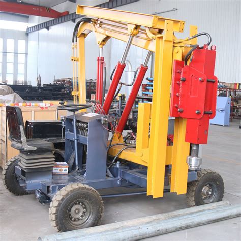 New Hydraulic Spiral Driving Machine Helical Auger Piling Rig Sheet