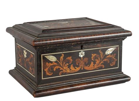 Proantic Coffret En Bois De Noyer Marqueté En Bois Précieux Et Nacr
