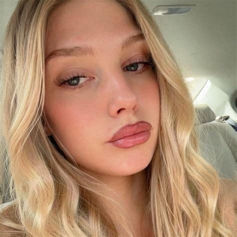 Lilyy Xolillianhughes Snapchat Stories Spotlight And Lenses
