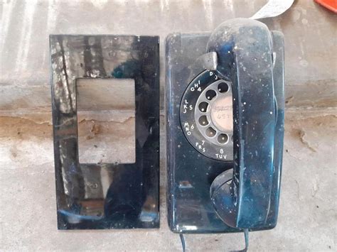 Black Vintage Roatry Wall Mount Home Phone With Trim Piece