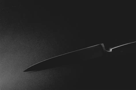 Ученик из Франции напал с ножом на учительницу Vse42 Ru