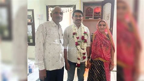 हाई कोर्ट जज बनकर मोटर मकैनिक के बेटे रविंद्र ने बढ़ाया पूरे परिवार का मान