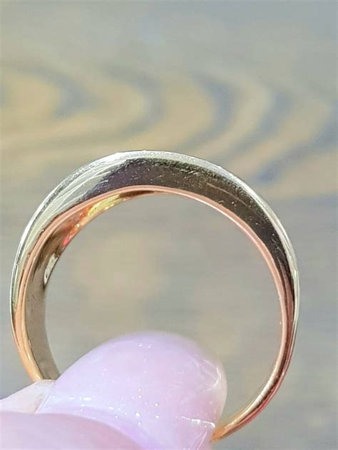 เพชรคุณตา R8250 แหวนเพชรแถว 9 แถว หน้ากว้าง เพชรวิบวับ