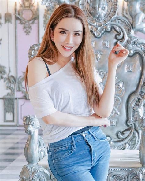 แอน จักรพงษ์ ประวัติ 14 เรื่อง รู้จักนักธุรกิจหญิงข้ามเพศชื่อดัง