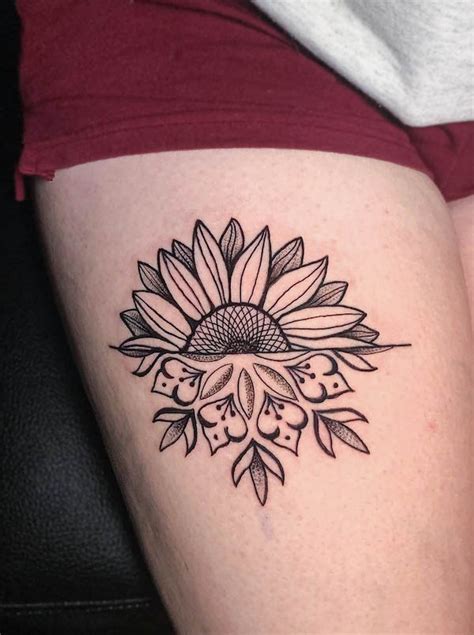 Front Thigh Tattoos Designs