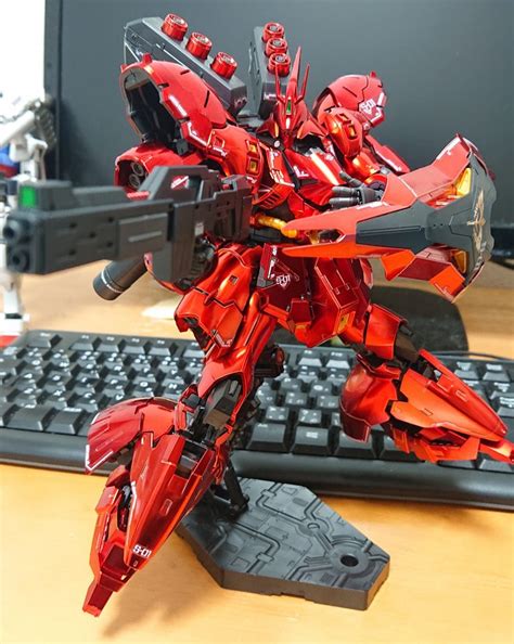 Rg サザビー（スペシャルコーティング）｜iyuさんのガンプラ作品｜gunsta（ガンスタ）
