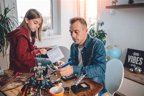 7 Best Robotics Kits For Adults Beginner Level