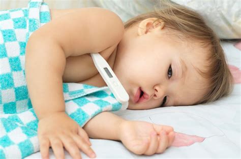 RS Virus RSV Beim Baby Symptome Behandlung Und Impfung Monate De