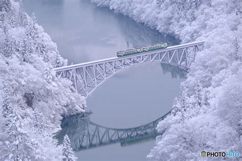 By Id Photohito