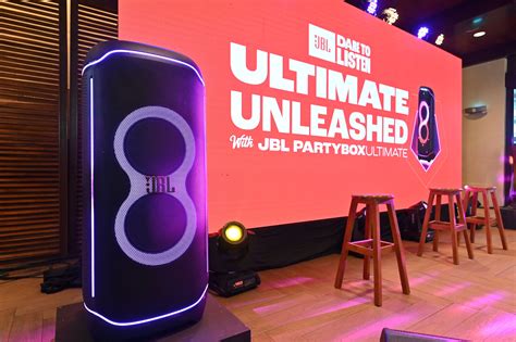 JBL PartyBox Ultimate портативная колонка 1100 Вт купить в Москве в
