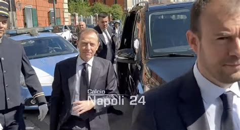 Pranzo UEFA Napoli Real Madrid Al Parker S Arriva Anche Una Leggenda