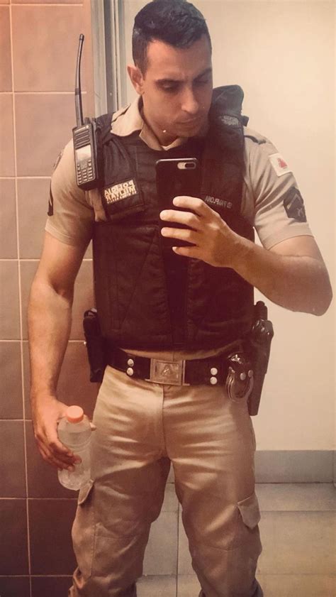 Pin By Sandro On Cop Men In Uniform Men In Tight Pants Formal Men Outfit