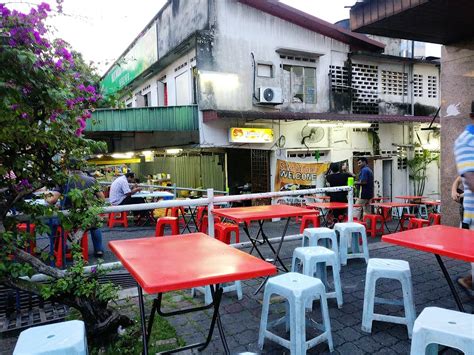 Bumbung Nasi Lemak At Sea Park