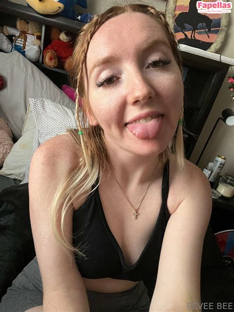 Eevee Bee Aka Eeveethebee Nude Leaks Onlyfans Photo 19 Fapellas