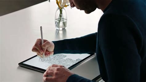 Apple представляет огромный планшет iPad Pro и стилус Apple Pencil