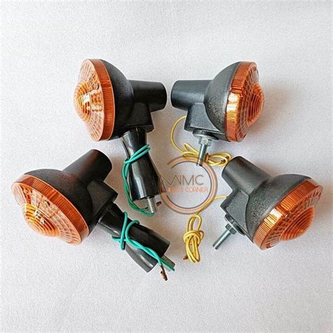 ชุด 4 ดวง ไฟเลี้ยวหน้า ไฟเลี้ยวหลัง สำหรับ Yamaha Dt125 Dt125mx Dt175 Dt175mx หลอดไฟ 6v Y