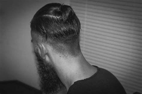 David Franklin Model Man Bun Top Knot Hairstyle Man Bun Top Knot Top