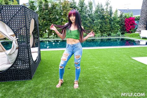 Hailey Nyxx New Mylfs