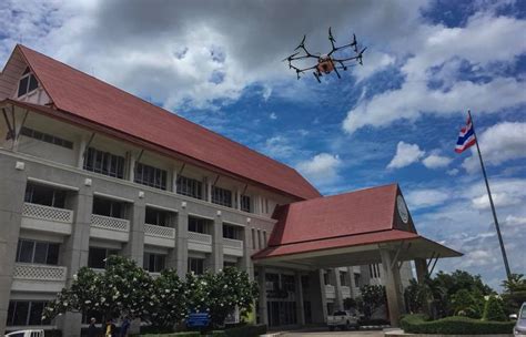 💦 Drone For Agriculture 💦 Spray A Liquid Fertilizer Hormones