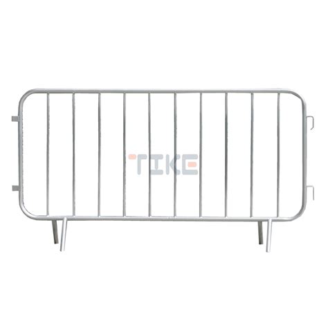 Galvanized Safety Portable Metal Traffic Barricade Event Fence Crowd Control Barriers Crowd