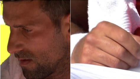 Djokovic Trema Vistosamente Nel Match Contro Musetti Poi Benedice La