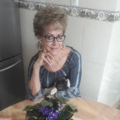Irma Odette Fonseca on Twitter Si el odio que sienten fuese veneno nos quedaríamos limpios de